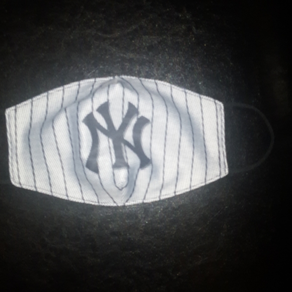 MLB | Accessories | New Ny Yankees Face Mask | Poshmark
